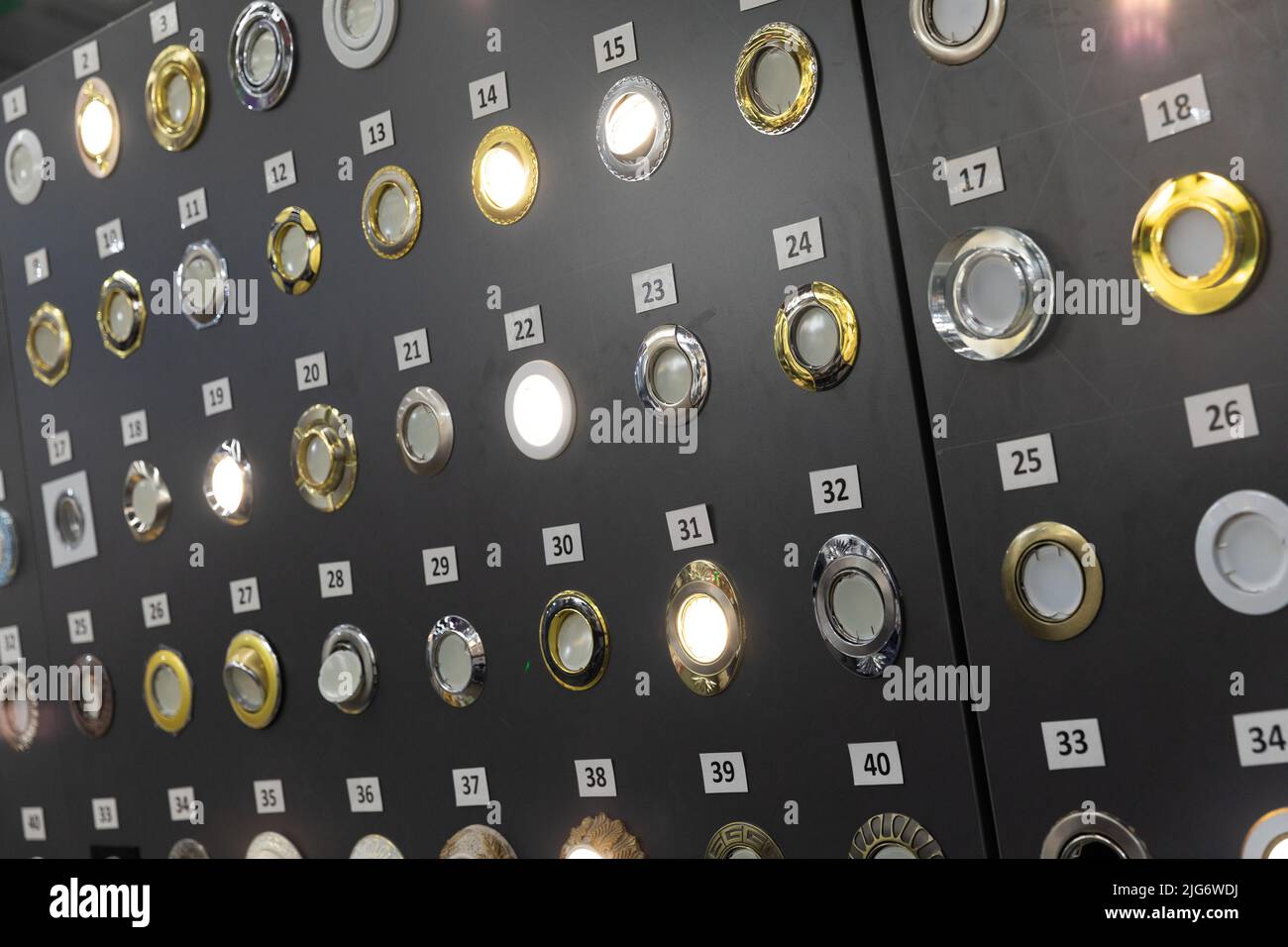 photos of showcase ceiling spotlights Stock Photo - Alamy