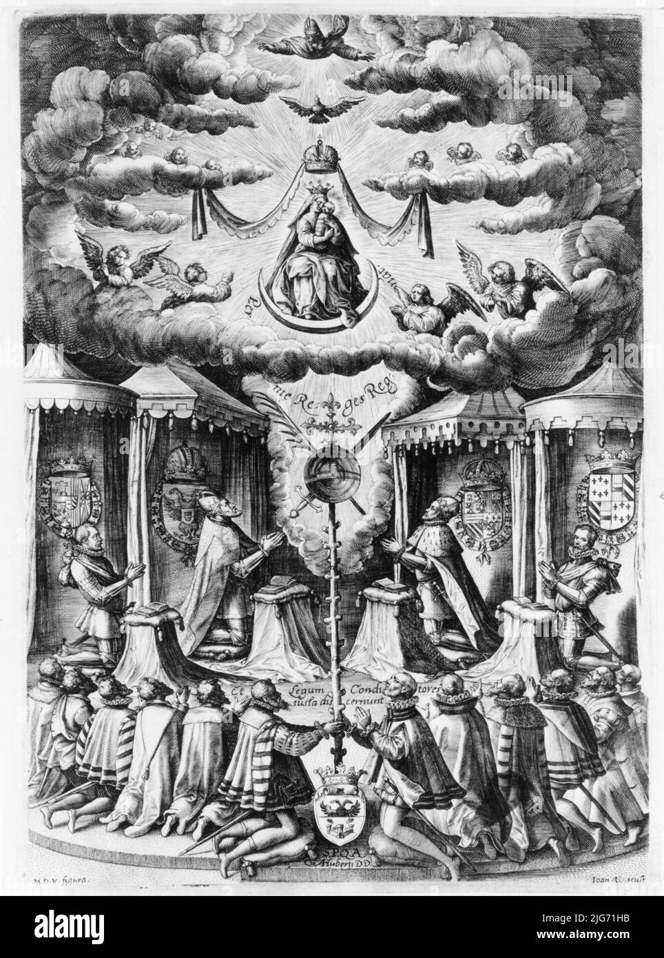 Catholic christianity black madonna Black and White Stock Photos ...