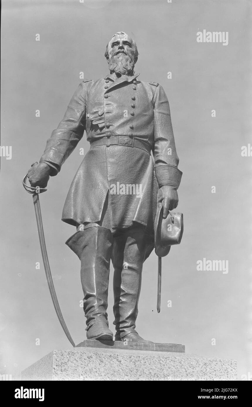 Vicksburg battlefield monument. Mississippi. [Sculpture by Frank Edwin ...
