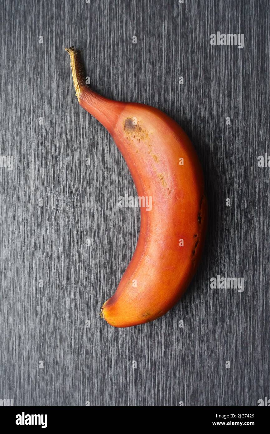 Red banana hi-res stock photography and images - Alamy