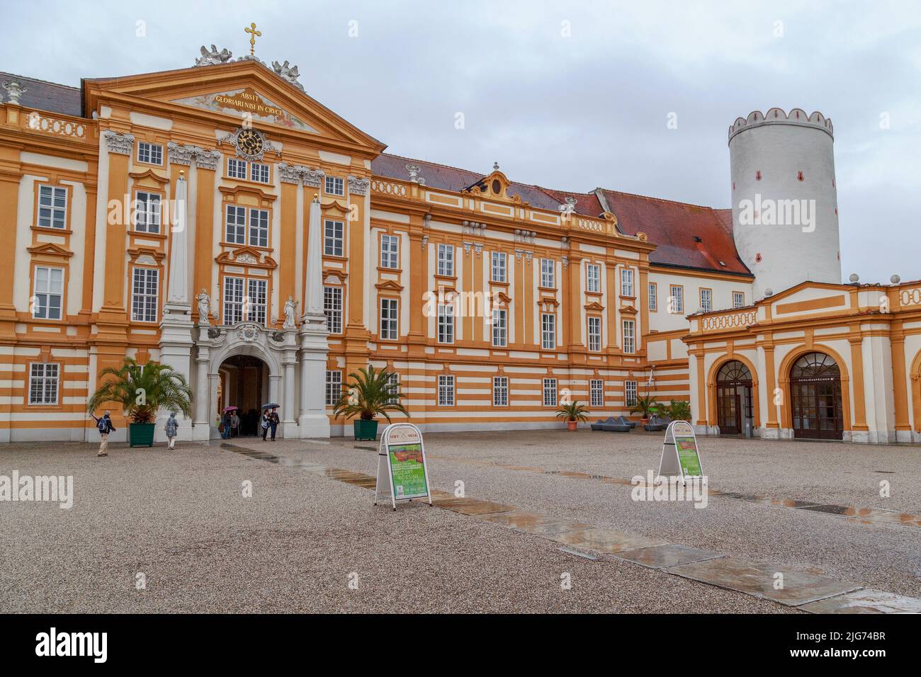Cross of melk hi-res stock photography and images - Alamy