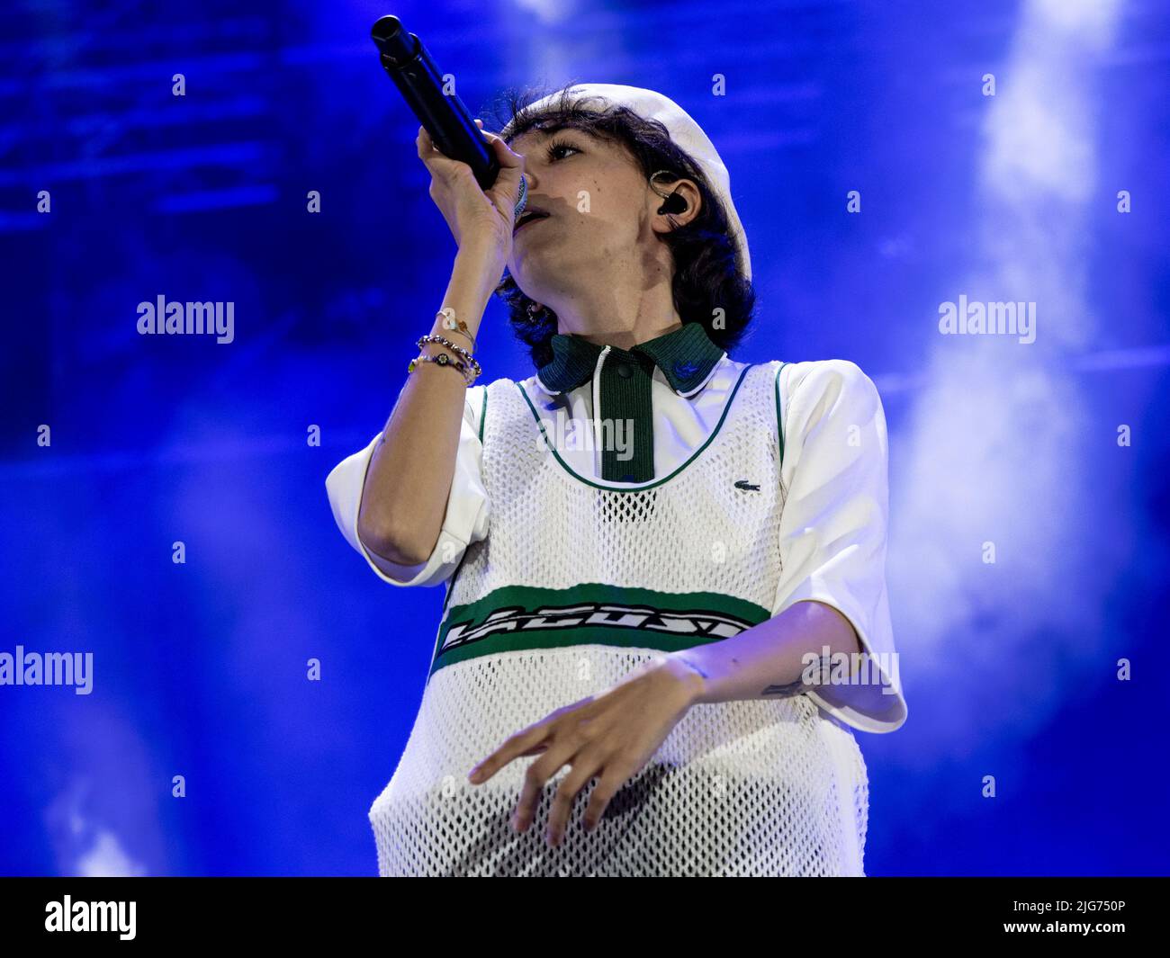 Ariete singer hi-res stock photography and images - Alamy