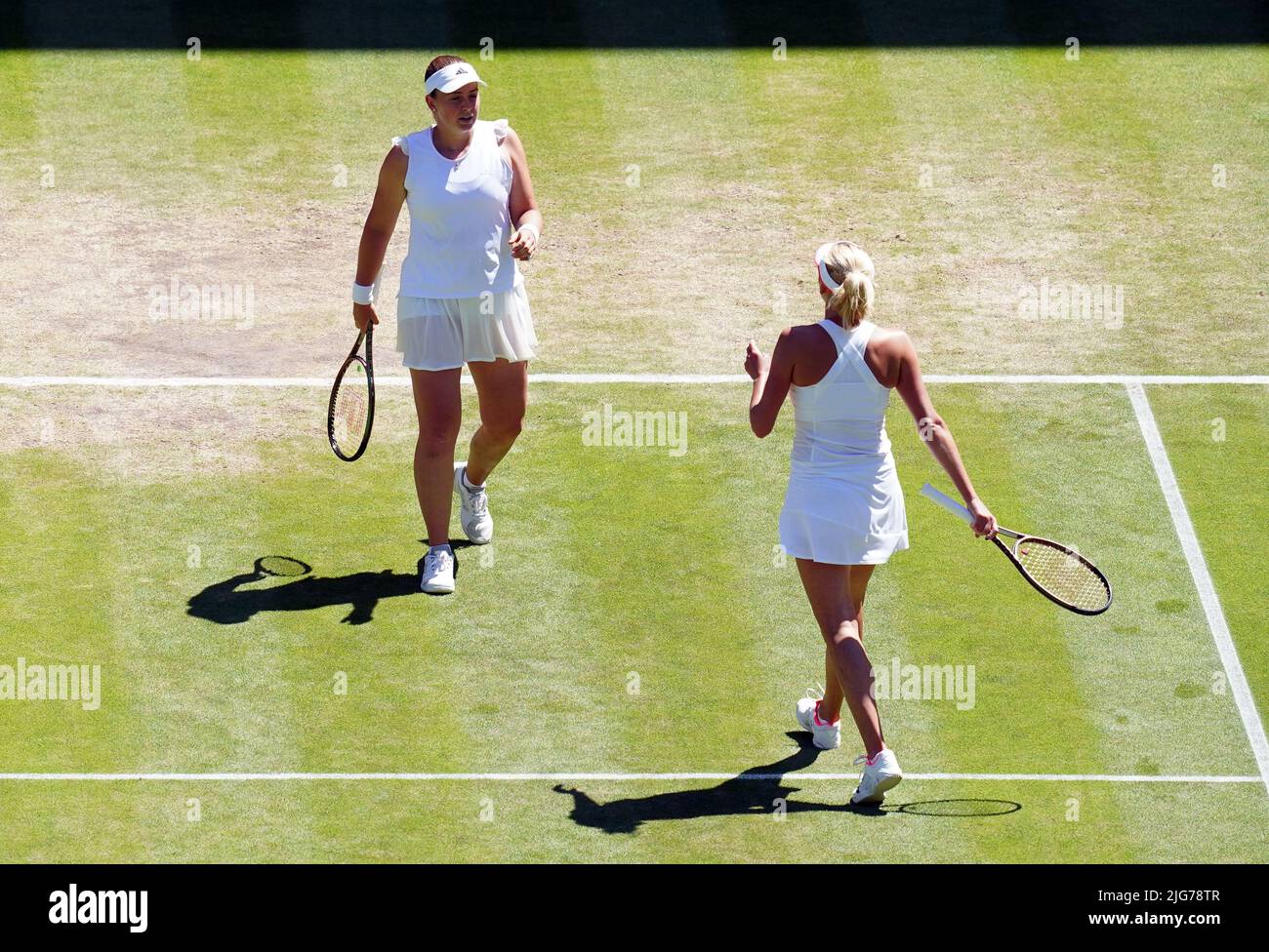 Lyudmyla Kichenok and Jelena Ostapenko (left) in action against Barbora ...