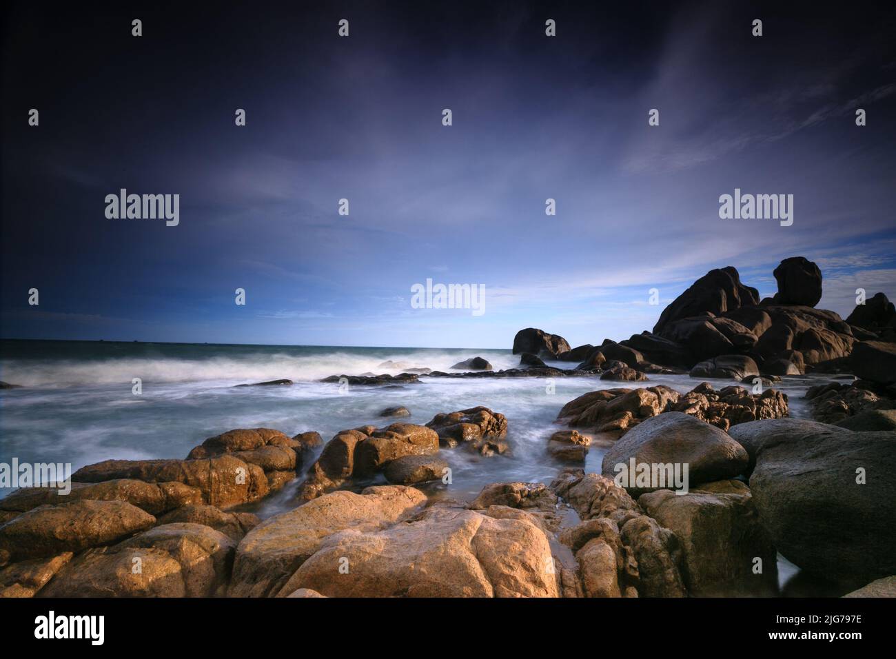 Amazing seascape with motion waves. Waterscape background. Nature ...