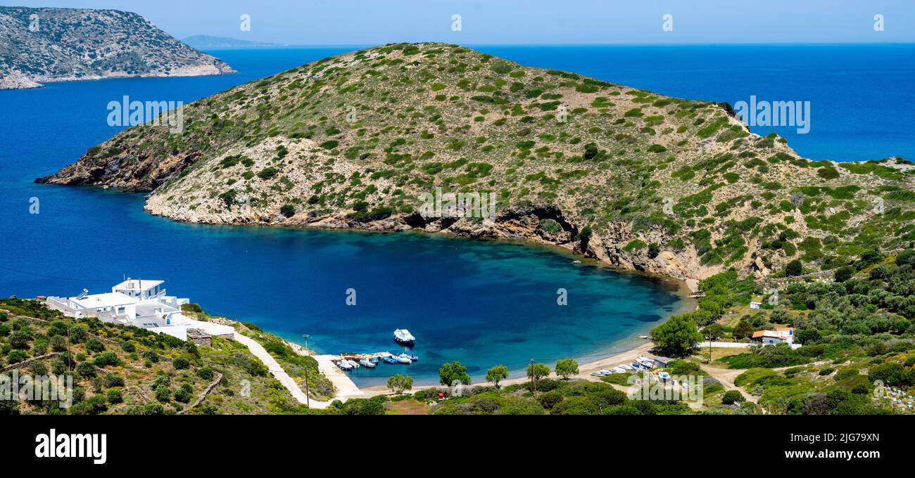 Fourni strand hi-res stock photography and images - Alamy
