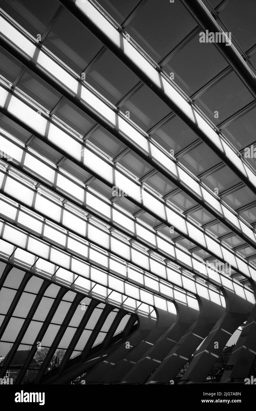 Modern architecture, Liege railway station, Belgium Stock Photo - Alamy