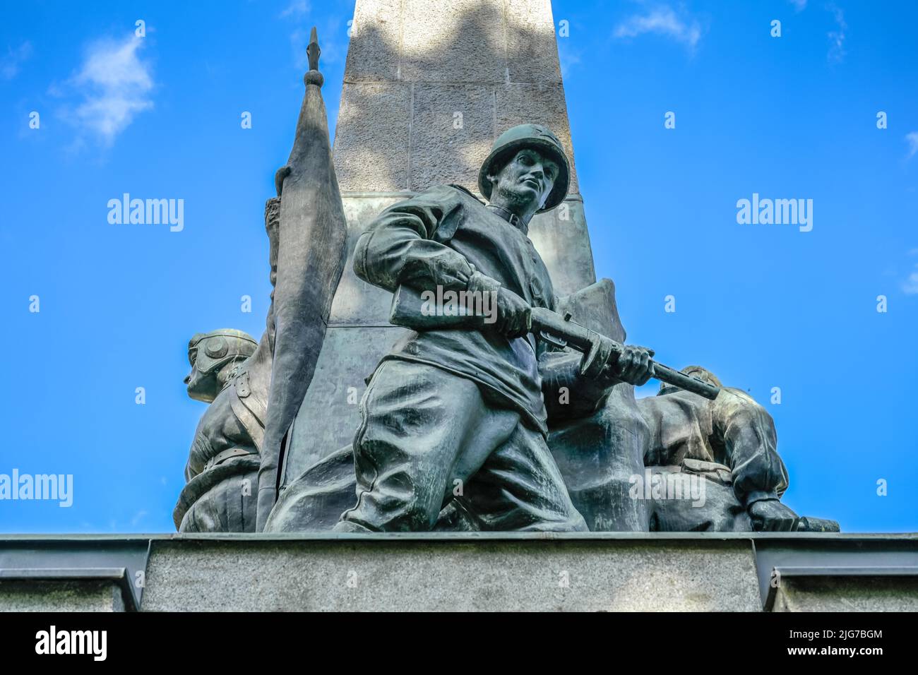 Monument, Red Guards, Soviet Cemetery of Honour, Bassinplatz, Potsdam ...