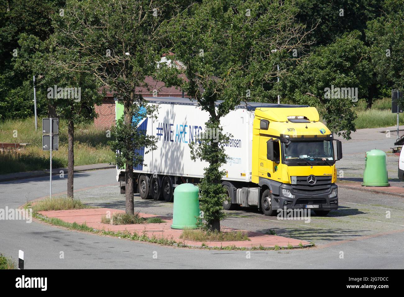 Truck rest area hi-res stock photography and images - Alamy