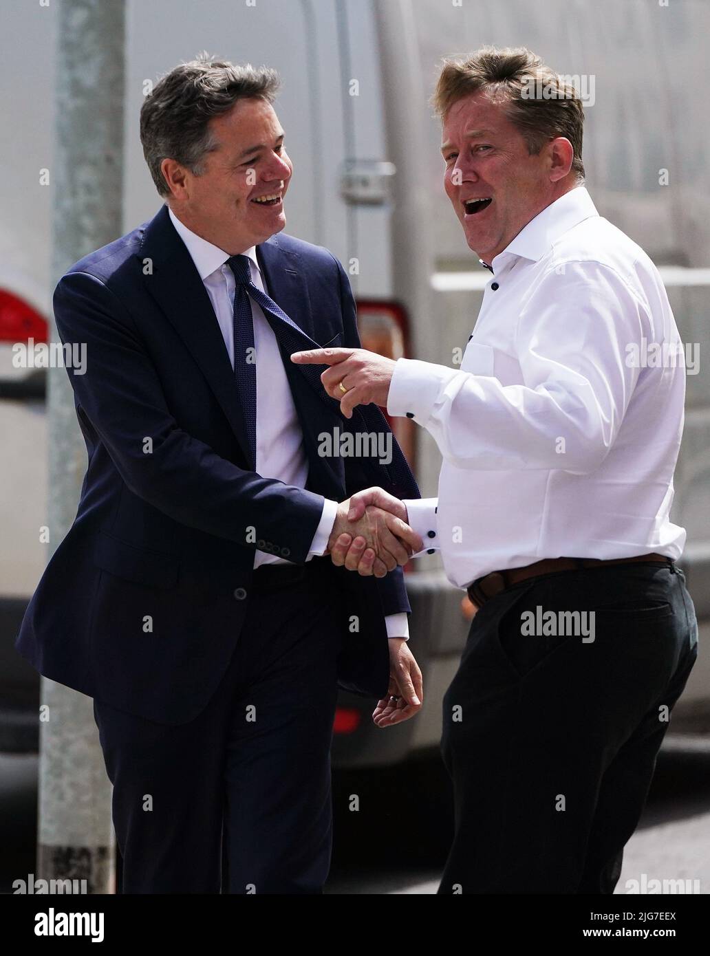 Minister for Finance Paschal Donohoe (left) and Minister for Housing ...
