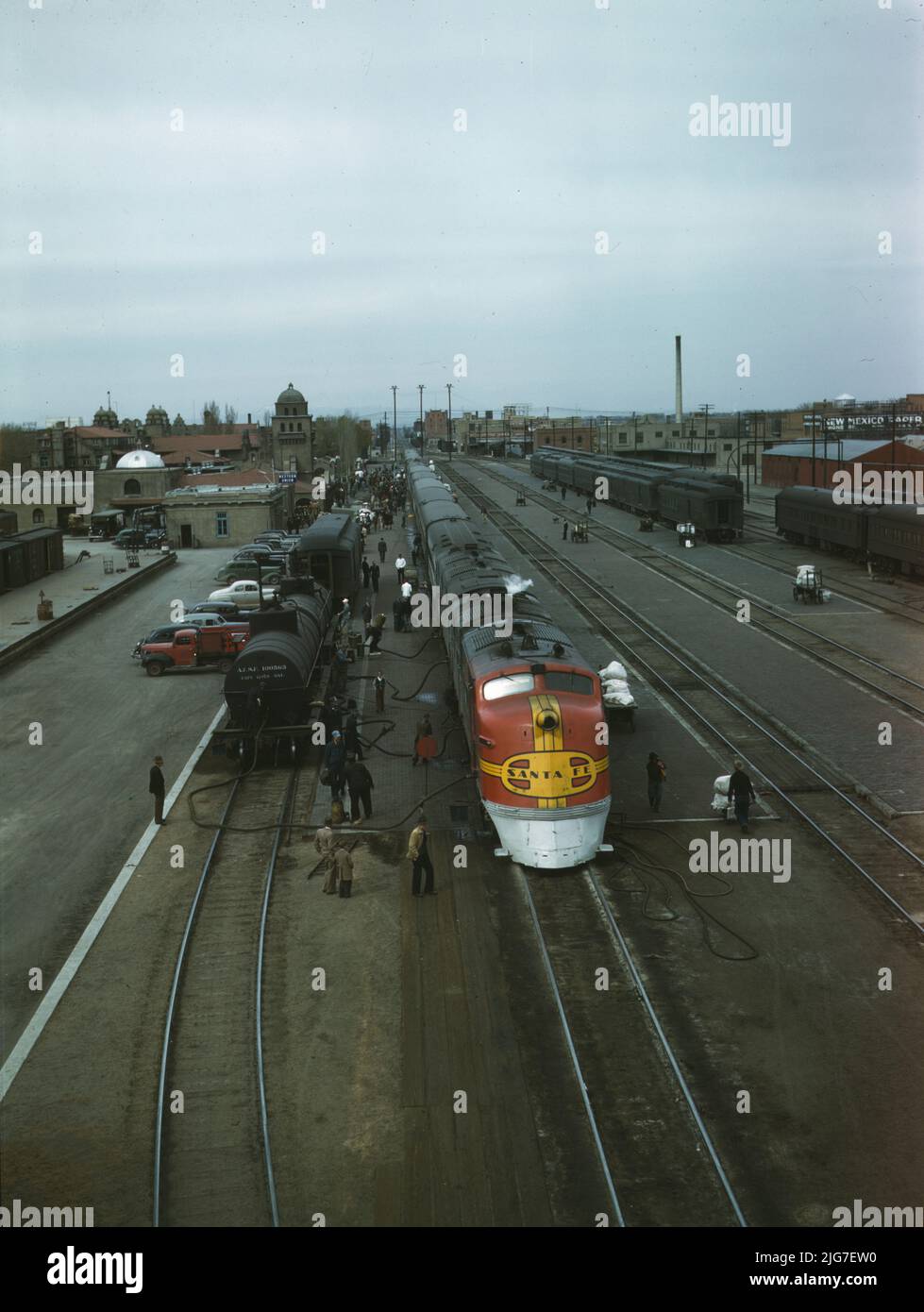 Santa fe super chief hi-res stock photography and images - Alamy