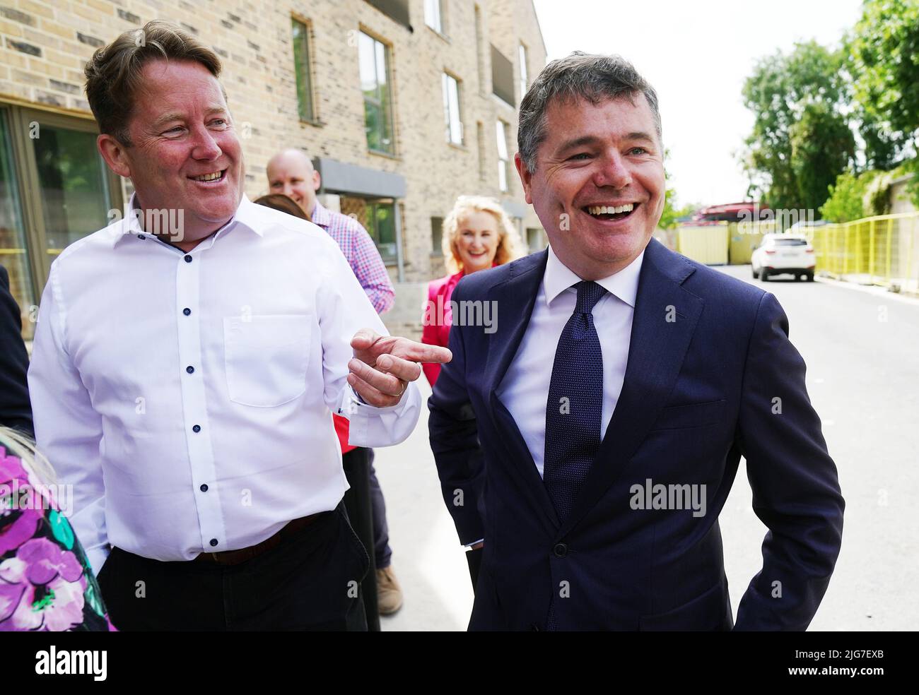 Minister for Finance Paschal Donohoe (right) and Minister for Housing ...