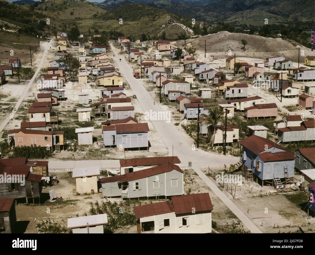 1940s puerto rico housing project hi-res stock photography and images ...