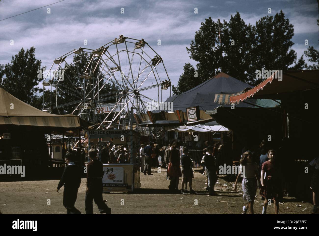 Side shows at the Vermont state fair, Rutland Stock Photo - Alamy