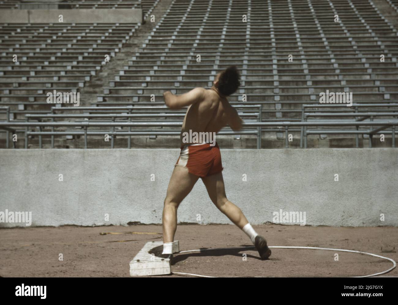 1940s shot putter hi-res stock photography and images - Alamy