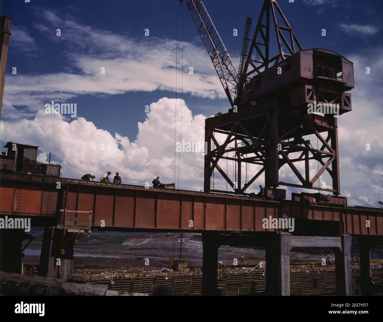 Tva construction hi-res stock photography and images - Alamy