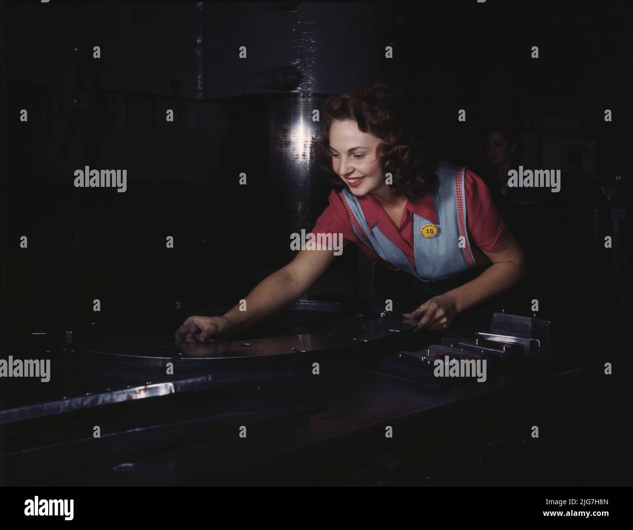 Ww2 aircraft production line hi-res stock photography and images - Alamy