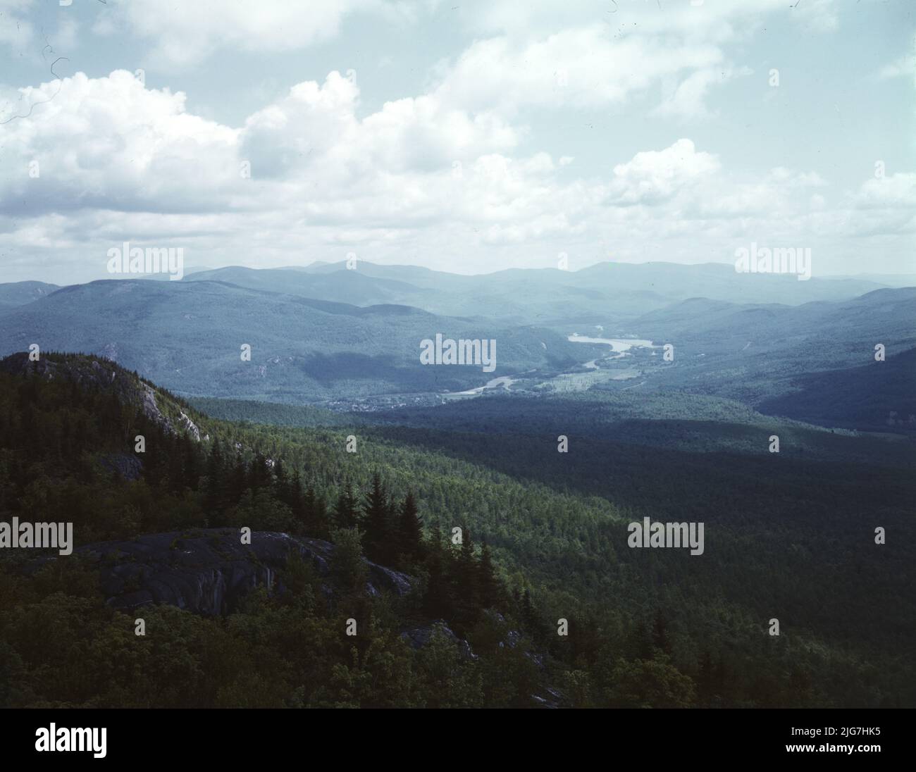 New hampshire fire tower hi-res stock photography and images - Alamy