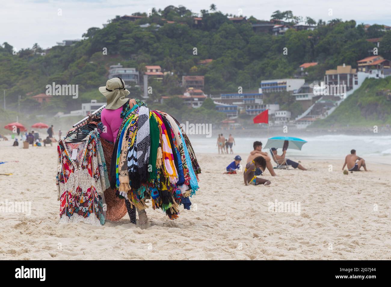 Peddler beach hi-res stock photography and images - Alamy
