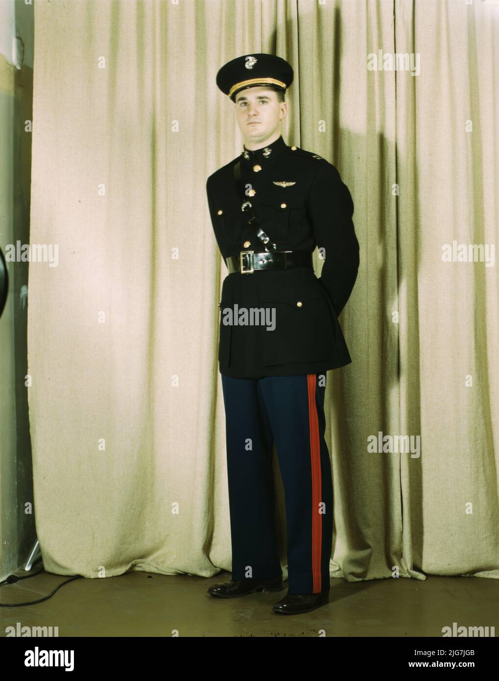 Marine corps captain in hi-res stock photography and images - Alamy