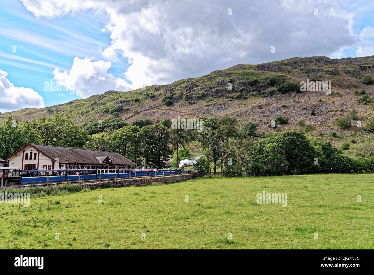 A steam train of the Ravenglass and Eskdale heritage railway at ...