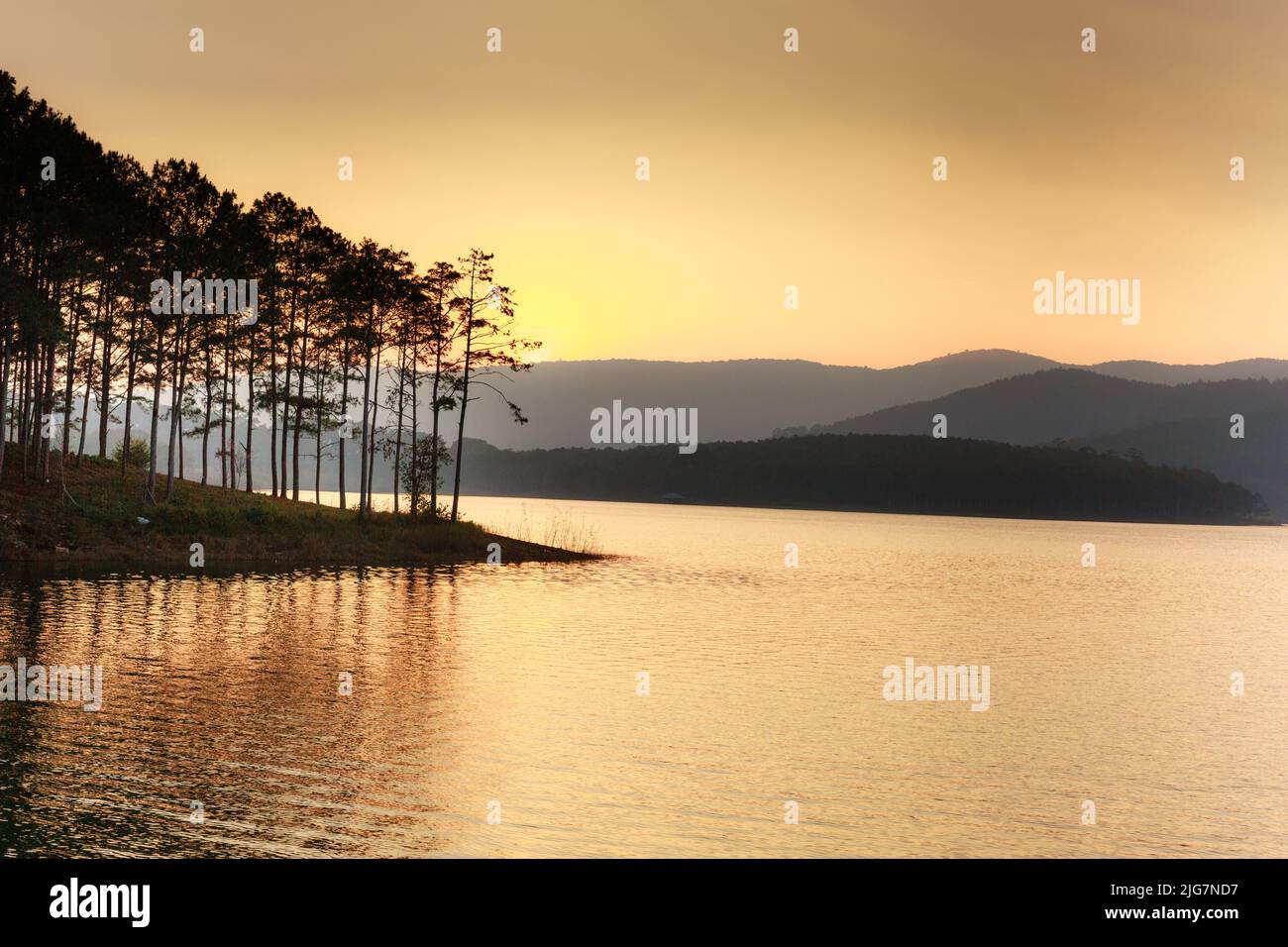 Sunset on Tuyen Lam Lake in Da Lat, Vietnam Stock Photo - Alamy