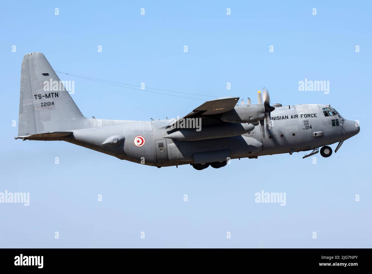 C 130h hercules hi-res stock photography and images - Alamy