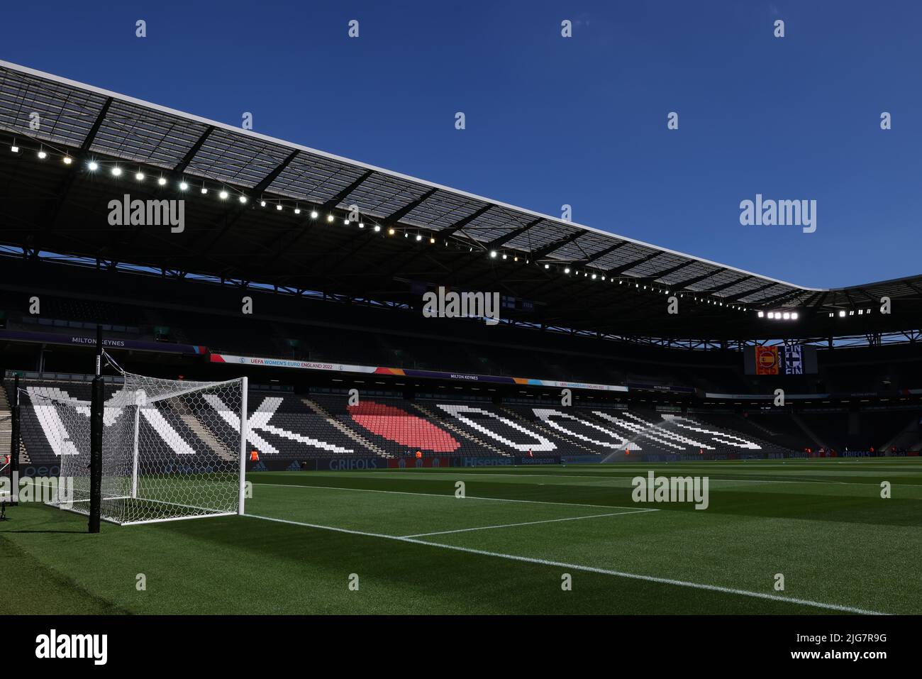 8th July 2022, Stadium MK, Milton Keynes, Bucks, England: Womens ...