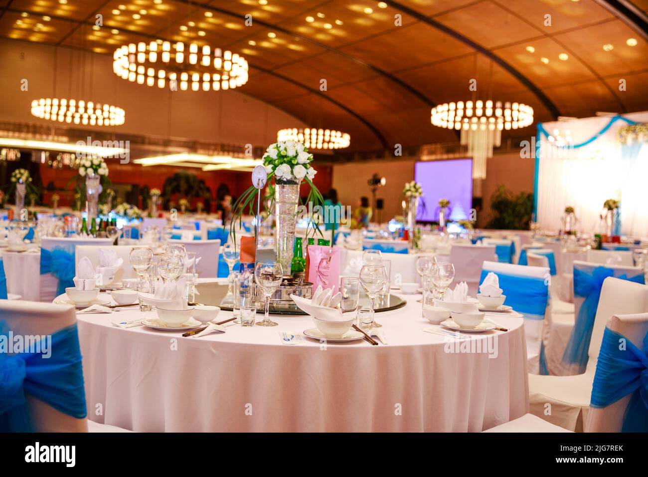 Table decoration for a luxury wedding in Hanoi, Vietnam Stock Photo - Alamy