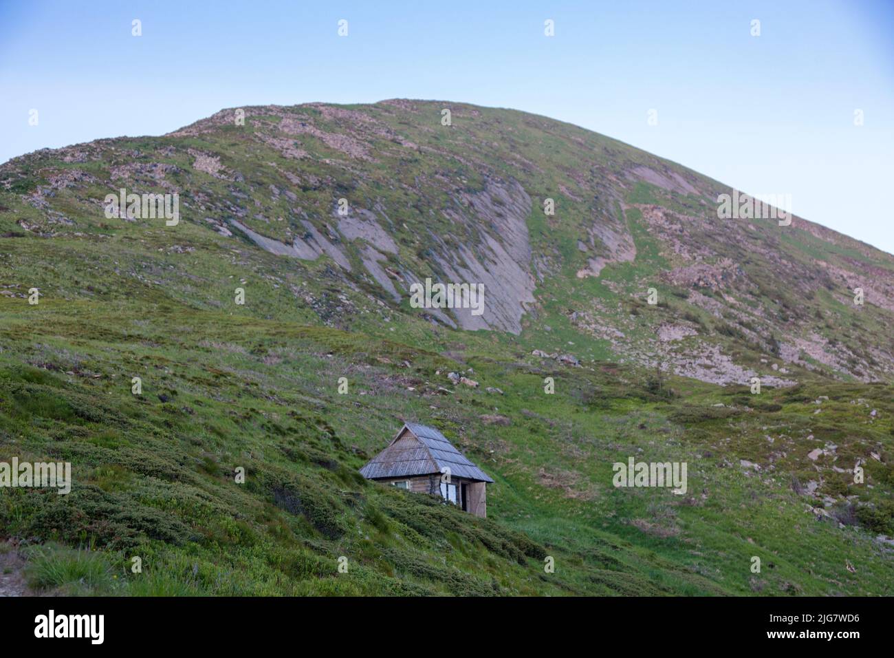 Hoverla slope hi-res stock photography and images - Alamy