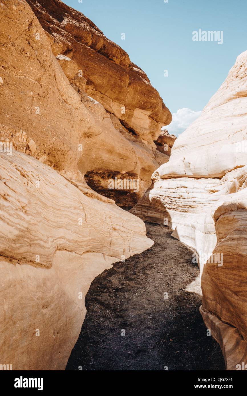 A vertical view from inside the canyon -beautiful sunny and rocky ...