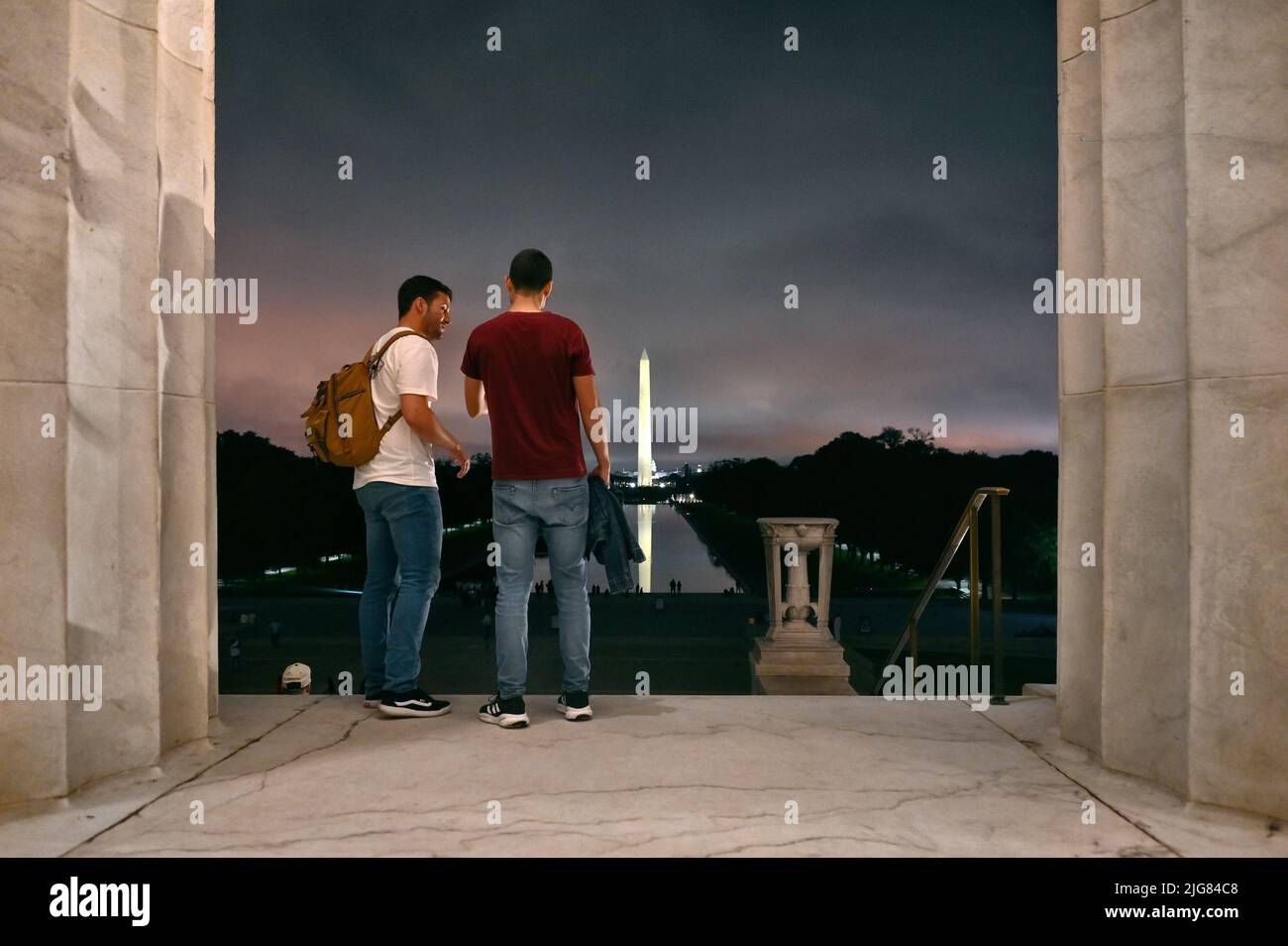Lincoln Memorial, Reflecting Pool, Washington Monument and United ...