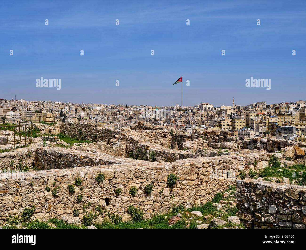 On the citadel hill in the ancient district of Jordan Stock Photo - Alamy