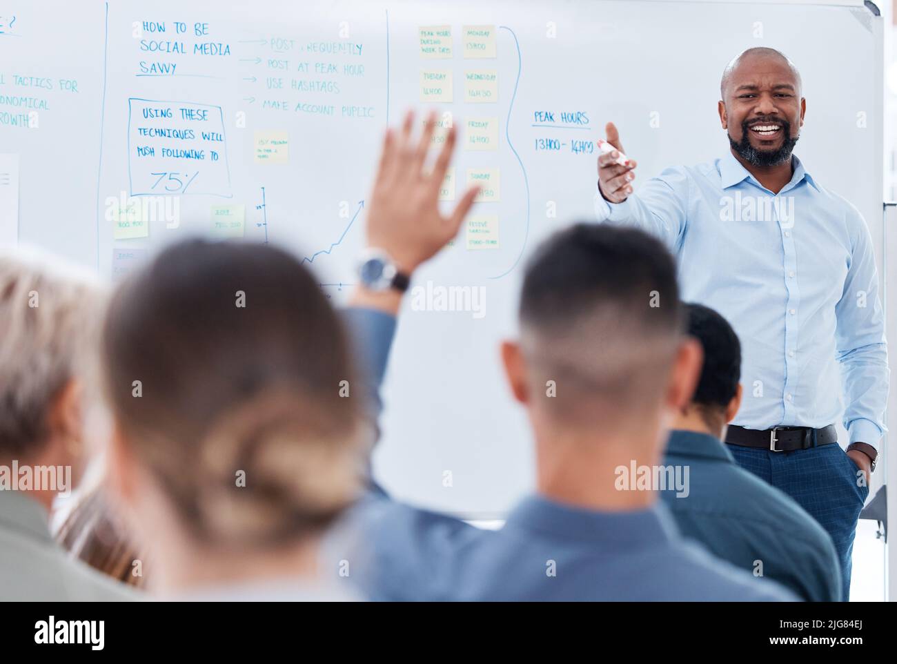 African american workshop training hi-res stock photography and images ...