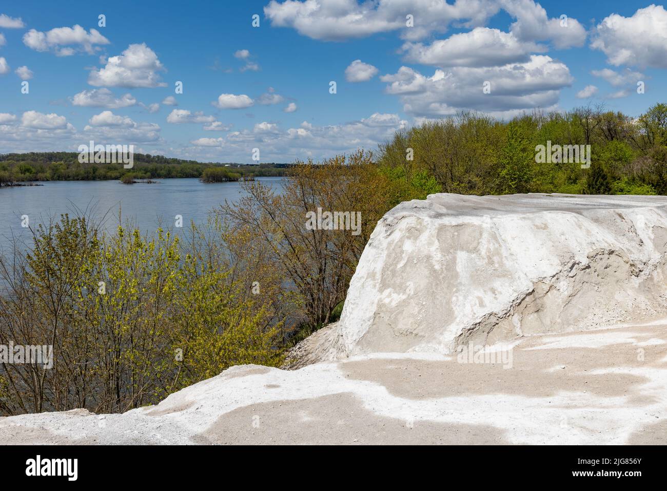 A beautiful shot of the White Cliffs of Conoy Nature preserve in ...