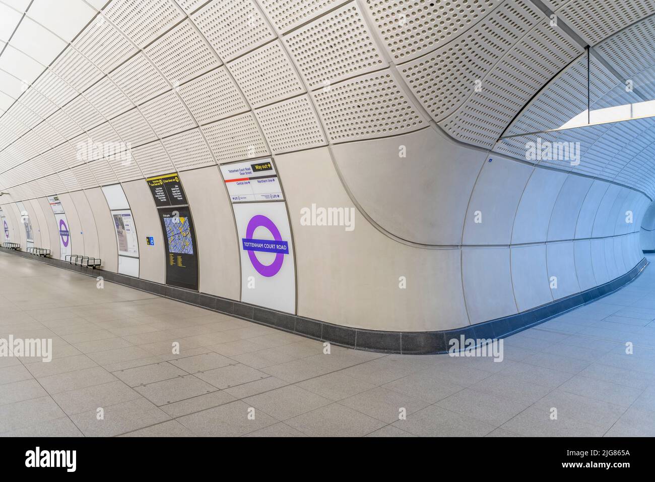 Tottenham Court Road tube station on the new Elizabeth Line underground ...
