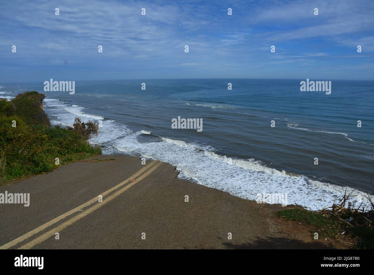 Sea water covering road hi-res stock photography and images - Alamy