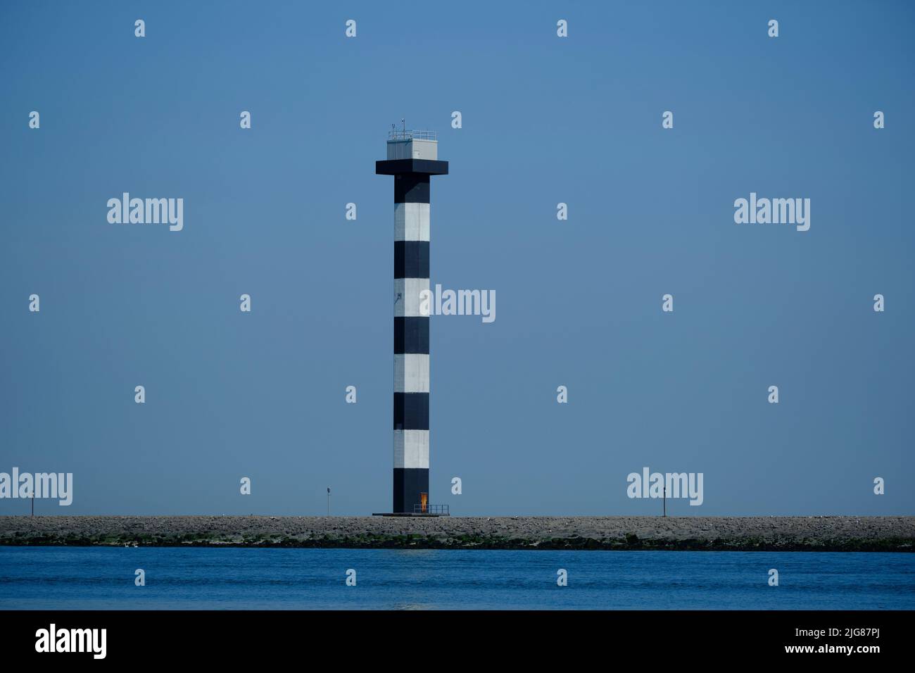 Dolphin navigation structure hi-res stock photography and images - Alamy