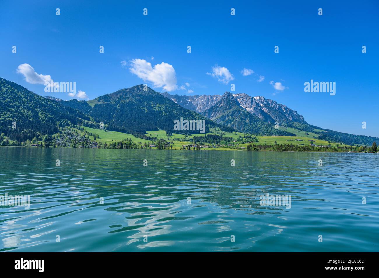 Austria, Tyrol, Kaiserwinkel, Walchsee, Walchsee against Kaiser ...