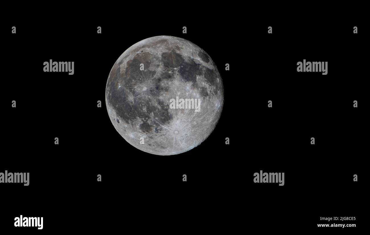 The full moon in the night sky Stock Photo - Alamy