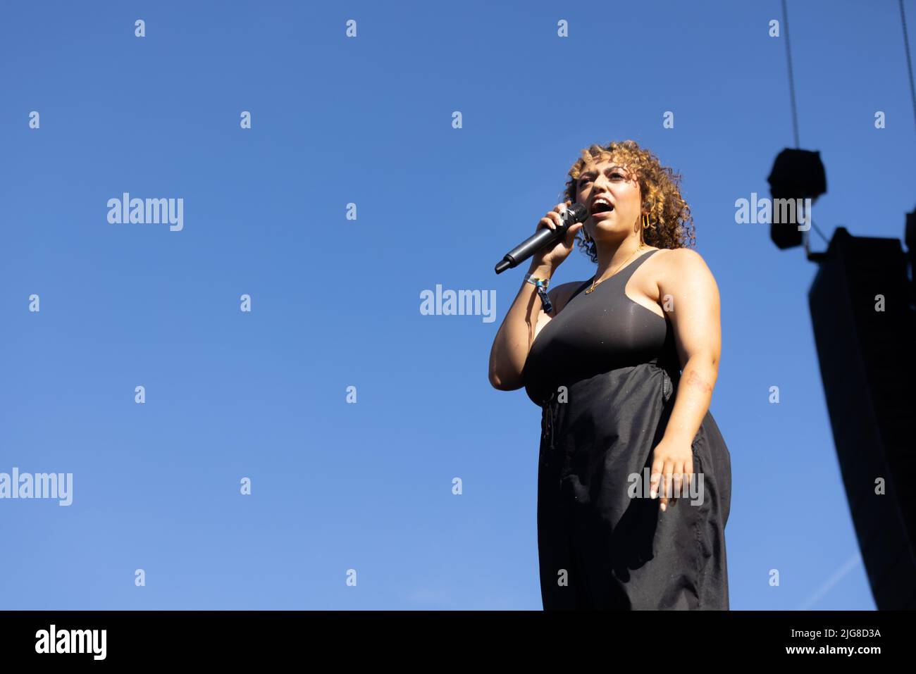 Singer Mahalia performing at the Wireless Festival at Finsbury Park in ...