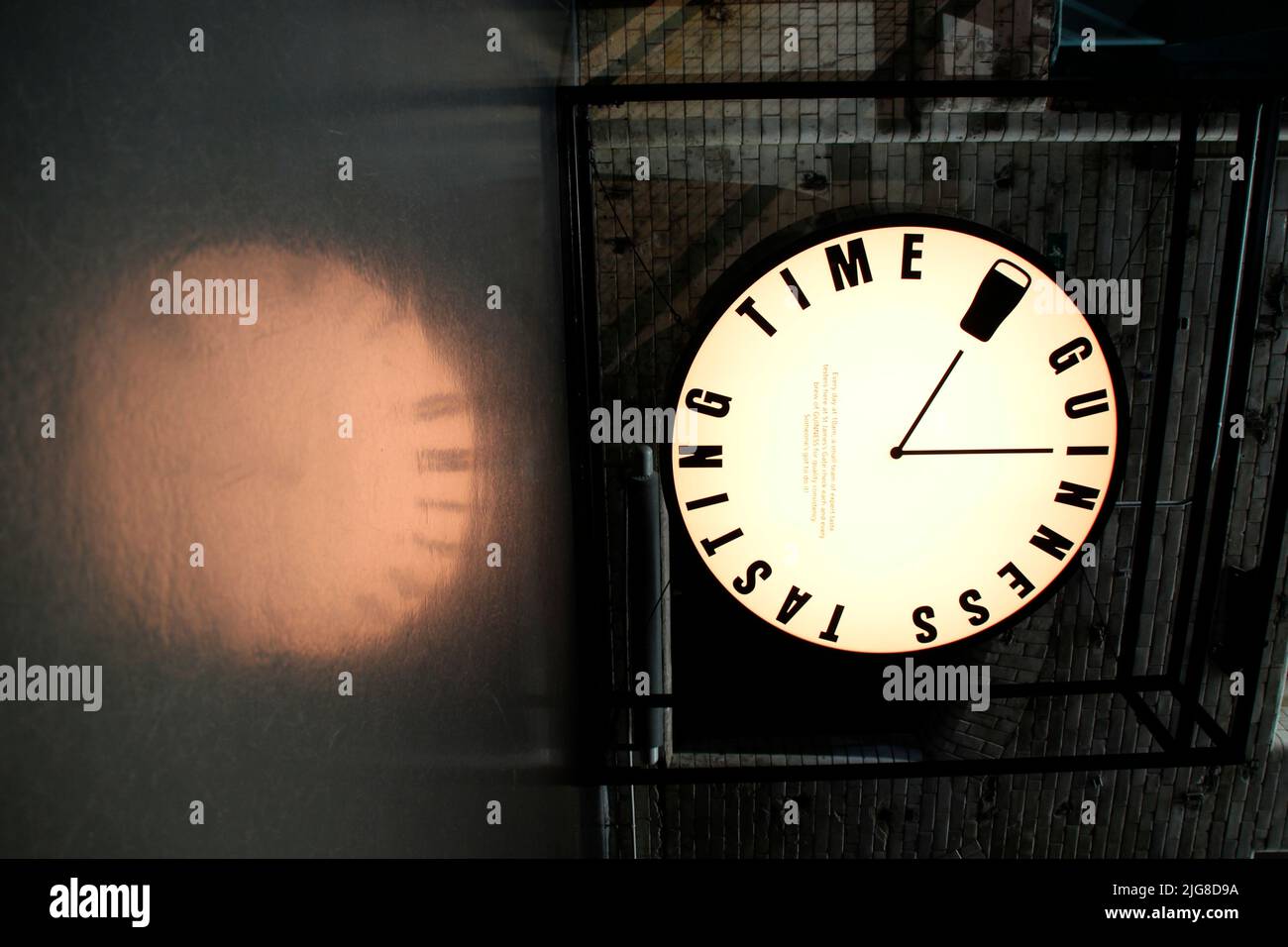 Guinness tasting time hi-res stock photography and images - Alamy