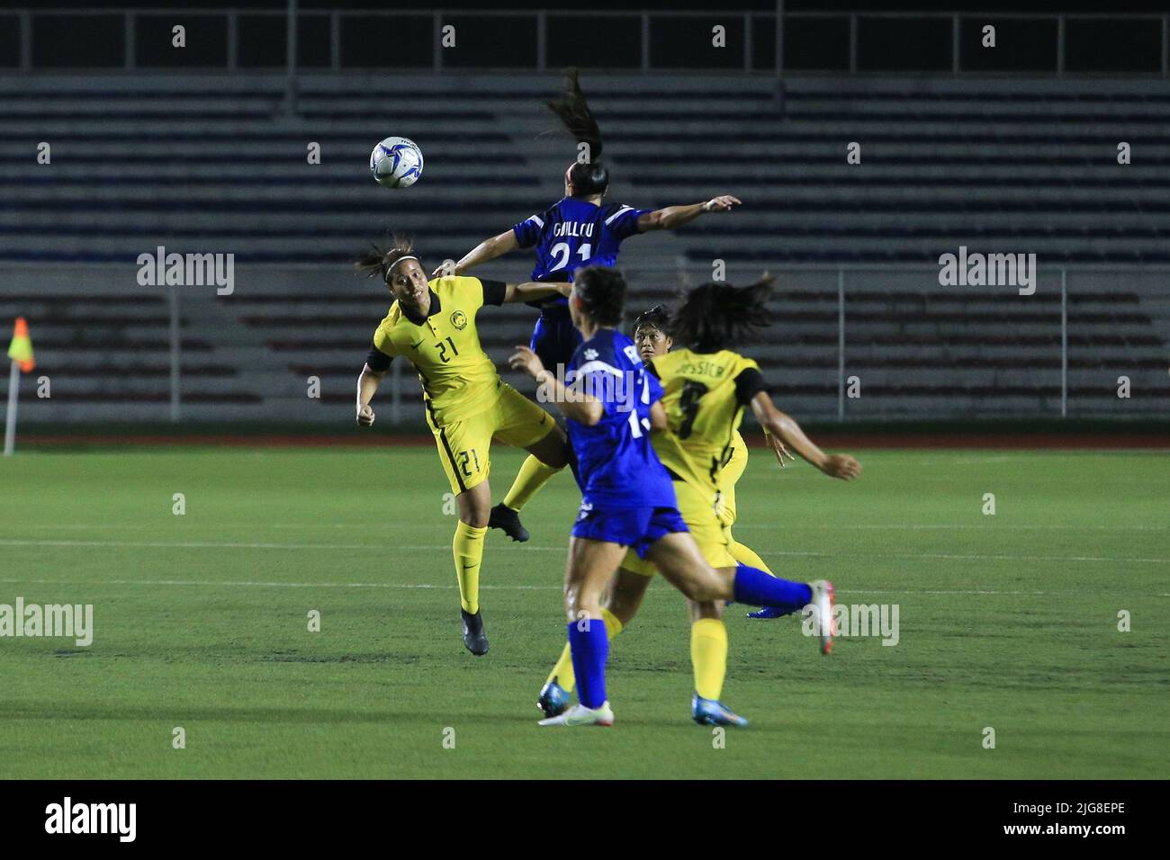 Battle of manila game hi-res stock photography and images - Alamy