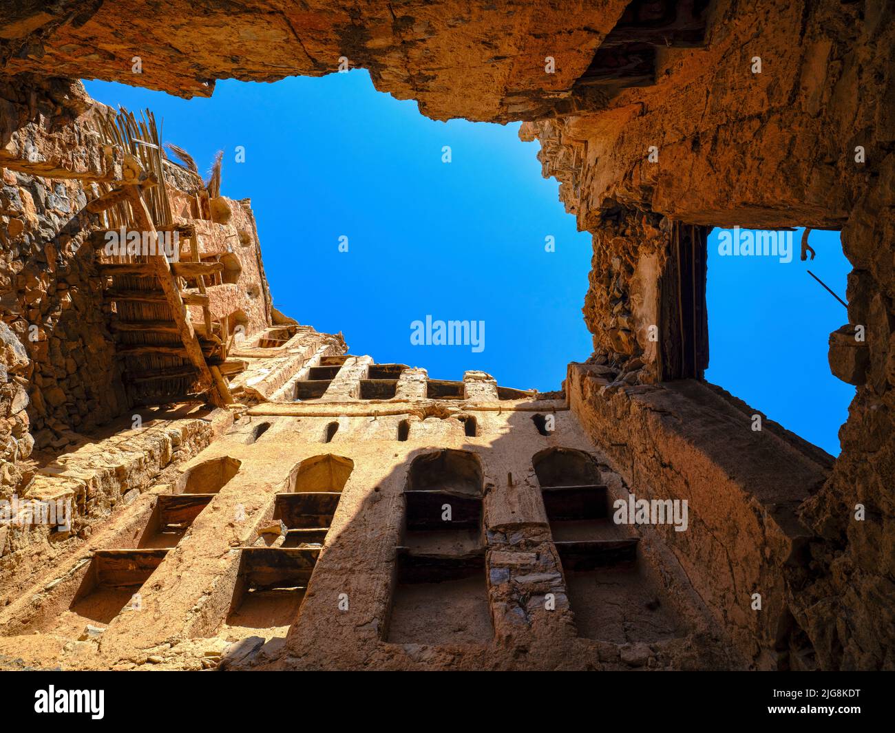 Walk through the historical museum village of misfat al abriyyin hi-res ...