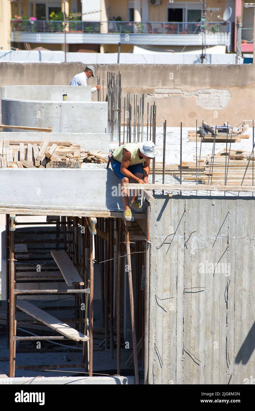 construction workers work, construction apartment building Stock Photo ...