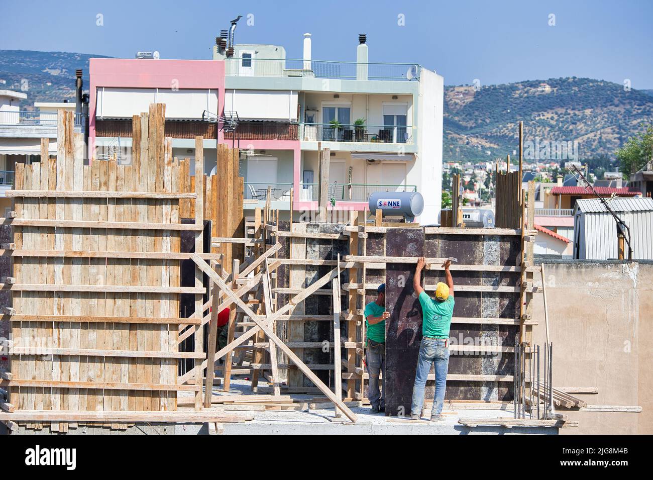 construction workers work, construction apartment building Stock Photo ...