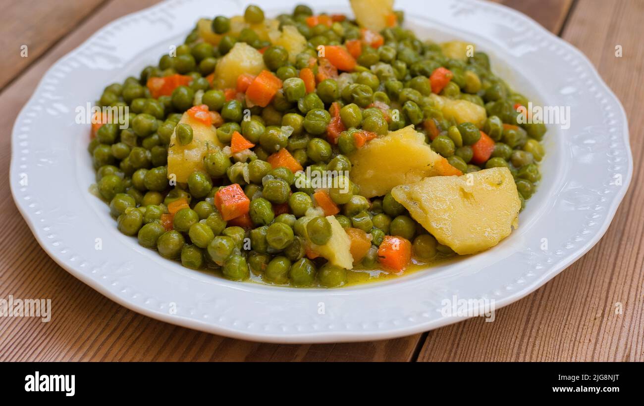 traditional Greek food with oil, in Greek arakas, oily food ...