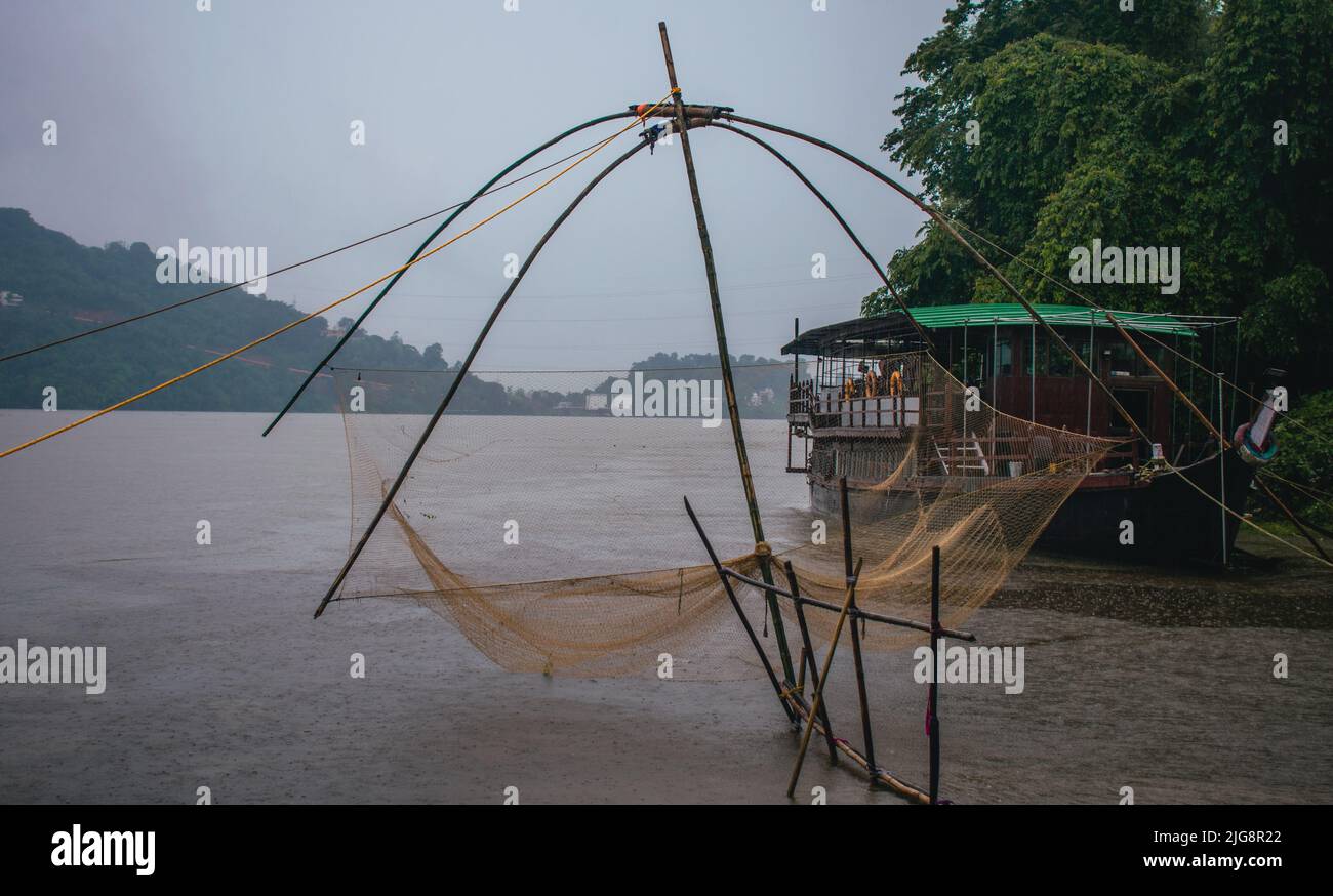 Suspended nets hi-res stock photography and images - Alamy