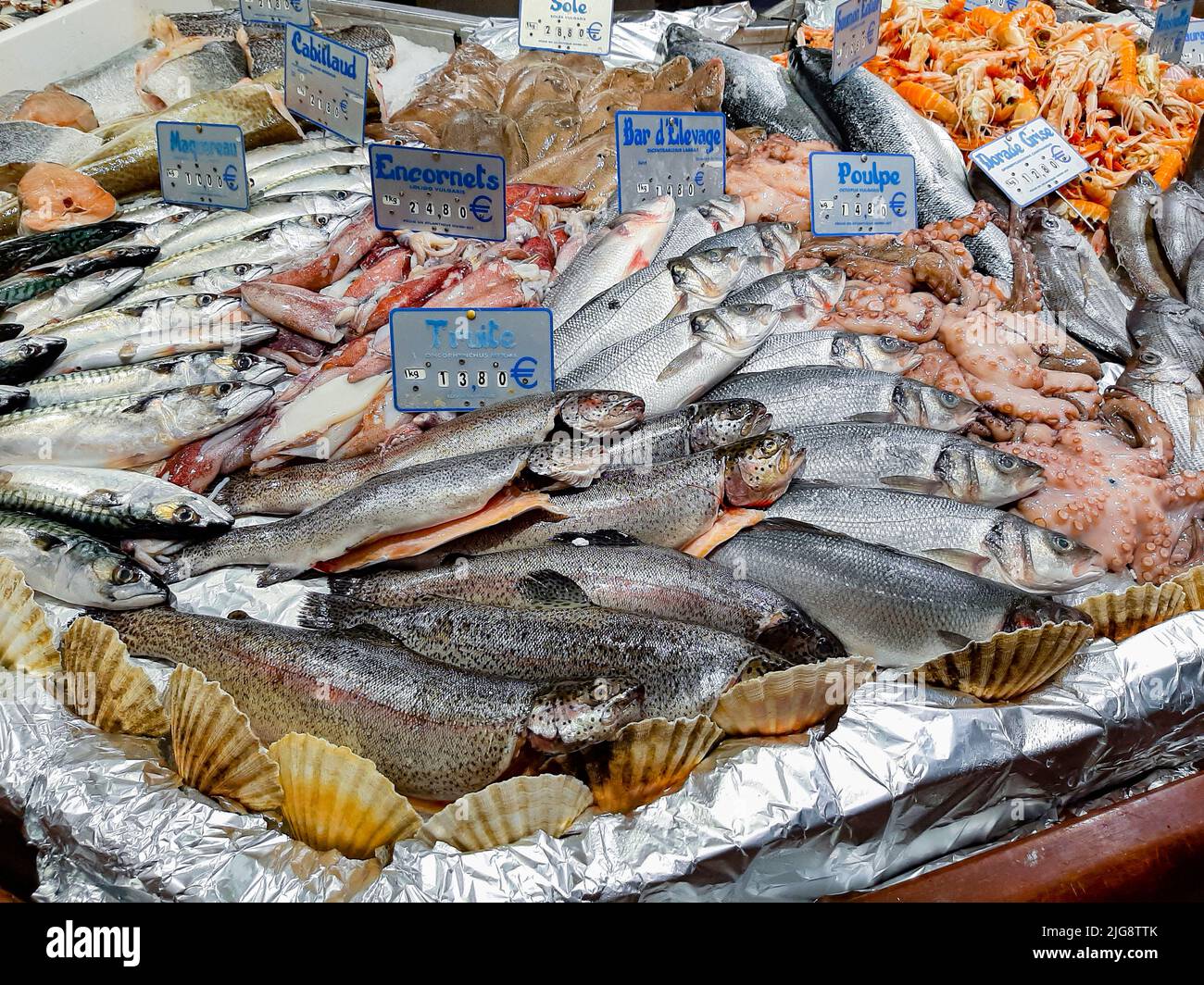 Troyes detail hi-res stock photography and images - Alamy
