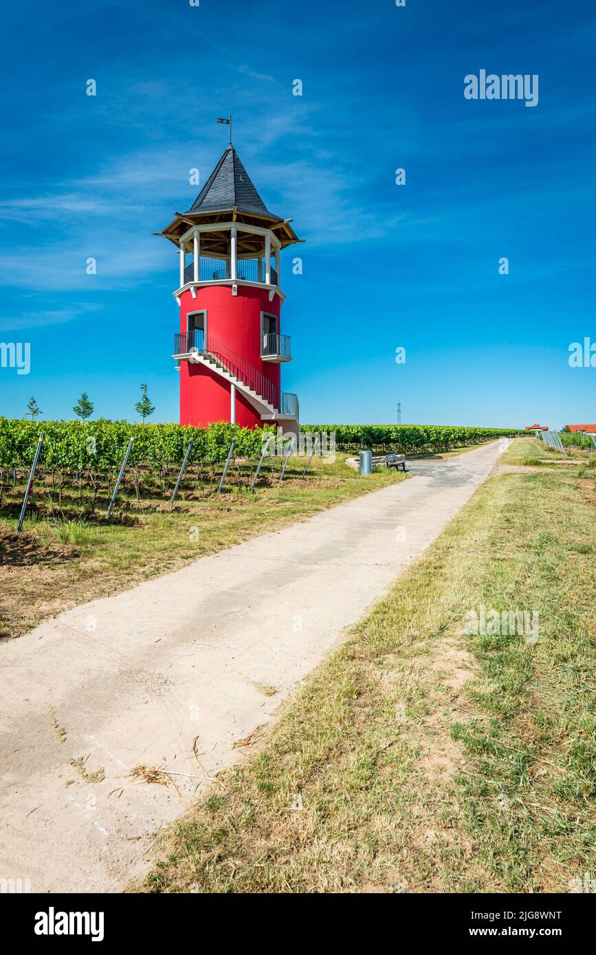 lookout tower, vineyard architecture, vines, viticulture, Burgundy ...