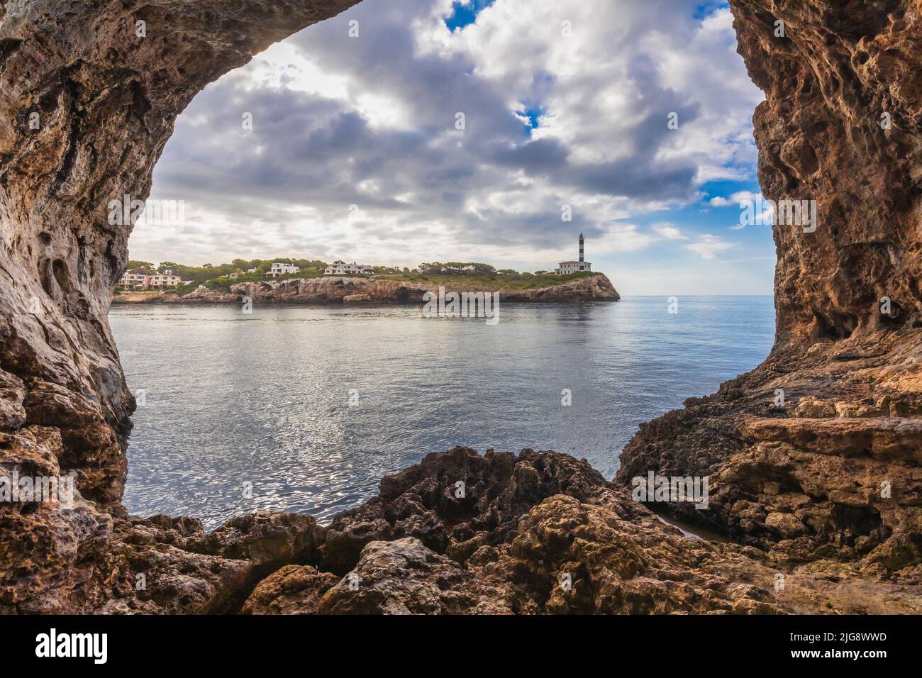 Sa cova foradada hi-res stock photography and images - Alamy